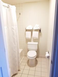 Ramada by Wyndham Oceanside, Oceanside (updated prices 2025)