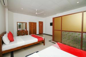 Grand Rovinka Hotel, Dehiwala (updated prices 2025)
