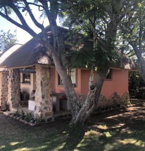 Amphitheatre Backpackers Lodge, Ethels Drive – Updated 2022 Prices