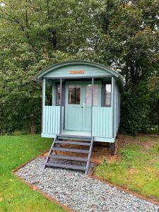 Glamping at Holly Grove Farm, Stoke on Trent – Updated 2023 Prices