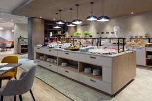 Holiday Inn Rome - Eur Parco Dei Medici, an IHG Hotel, Rome