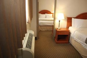 Ramada by Wyndham Edmonton South, Edmonton (updated prices 2025)