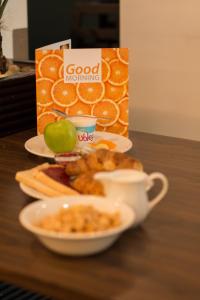 Holiday Inn Express London Heathrow T5 by IHG, Slough (updated prices 2025)