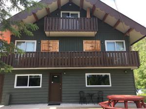 Ruth Lake Lodge Resort, Forest Grove – Updated 2023 Prices