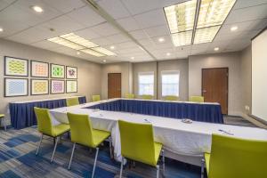 Holiday Inn Express Phoenix-Airport/University Drive, an IHG Hotel ...