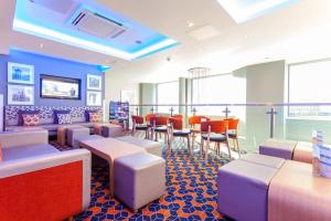 Holiday Inn Express Edinburgh – Royal Mile by IHG, Edinburgh (updated ...