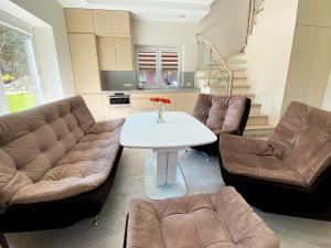 Gintarinis pajuris, Karklė (updated prices 2025)