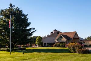 Fox Ridge Resort, North Conway (updated prices 2024)