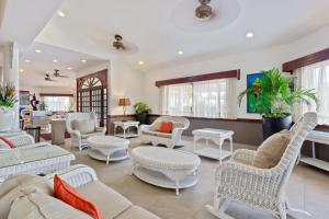 Best Western Plus Belize Biltmore Plaza, Belize City (updated prices 2025)