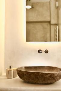 Kounelia Luxury Apartments, Kithnos (updated prices 2025)