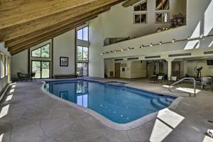 Keystone Townhome Near Resort Deck and Mtn View!, Keystone (updated ...