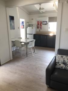 Del Rio Riverside Resort, Wisemans Ferry (updated prices 2025)