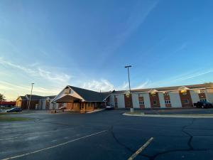 Fleetwood Inn Suites, Cheboygan (updated prices 2025)