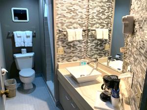 Don Q Inn, Dodgeville (updated prices 2025)