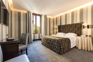 Marcella Royal Hotel - Rooftop Garden, Rome