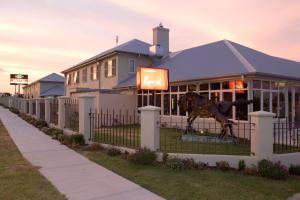 Coachmans Inn Warwick, Warwick (updated prices 2025)