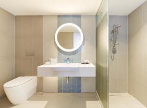 Holiday Inn Express Sydney Airport, an IHG Hotel, Sydney – Updated 2022 ...