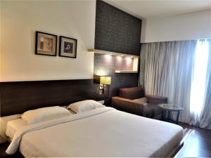 Hotel Satkar Residency, Thane (updated prices 2025)