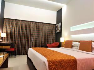 Hotel Satkar Residency, Thane (updated prices 2025)