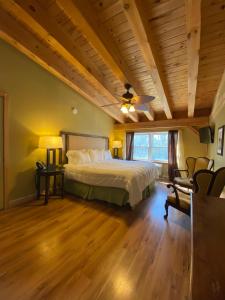 Timber House Resort, Brighton (updated prices 2025)