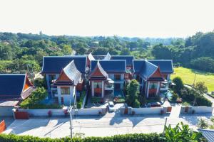 Mae Rim Grace, Mae Rim (updated prices 2025)