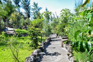 Lake Elementaita Nature Pebbles & Spar, Gilgil (updated prices 2025)