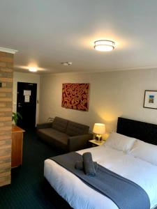 Attunga Alpine Lodge & Apartments, Falls Creek (updated prices 2025)