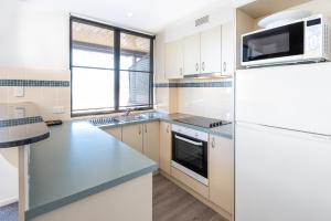 The Brighton Apartments, Toronto – Updated 2022 Prices