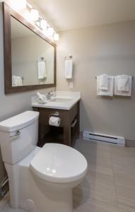 The Embassy Inn, Victoria (updated prices 2025)