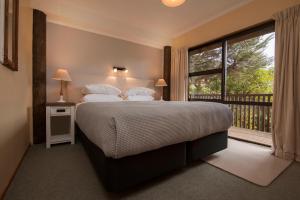 Punga Cove Resort, Endeavour Inlet (updated prices 2025)