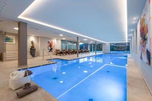 Baumgartner's Blumenhotel (Italien Schenna) - Booking.com