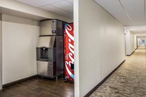 Red Roof Inn PLUS+ Boston - Woburn/ Burlington, Woburn (updated prices ...