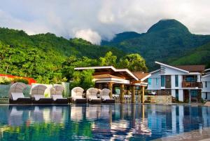 Infinity Resort, Puerto Galera, Philippines - Booking.com