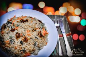 Grand Rovinka Hotel, Dehiwala (updated prices 2025)