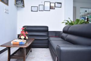 Grand Rovinka Hotel, Dehiwala (updated prices 2025)