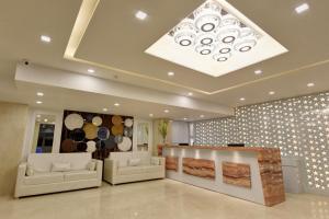 GOLDEN TREE, Noida (updated prices 2025)