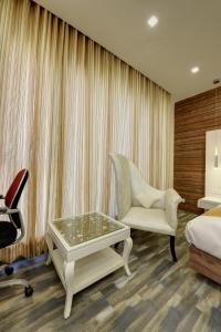 GOLDEN TREE, Noida (updated prices 2025)