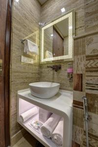 GOLDEN TREE, Noida (updated prices 2025)