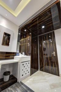 GOLDEN TREE, Noida (updated prices 2025)