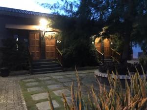 Sungai Rengit Hotel, Pengerang (updated prices 2025)