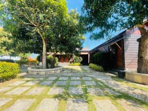 Sungai Rengit Hotel, Pengerang (updated prices 2025)