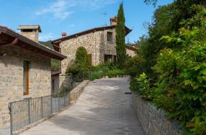 Borgo I Tre Baroni - Spa Suites & Resort, Poppi (updated prices 2025)