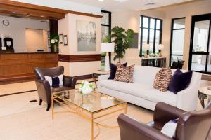 The Cook Hotel and Conference Center at LSU, Baton Rouge (updated ...