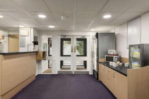 Days Inn Bridgend Cardiff, Bridgend (updated prices 2025)