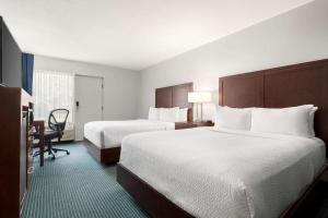 Days Inn by Wyndham Sarnia Harbourfront, Sarnia (updated prices 2025)