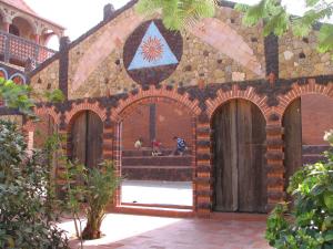 Sobo Bade, Toubab Dialaw (updated prices 2025)