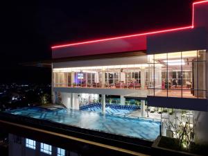 The ZHM Premiere Padang, Padang (updated prices 2025)