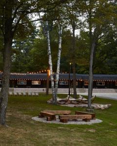 Somewhere Inn Calabogie, Calabogie (updated prices 2025)