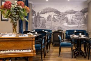Pavillon Monceau by Happyculture, Paris (updated prices 2026)