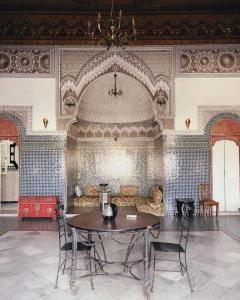 suite in a XVIIIe palace, Fez (updated prices 2024)